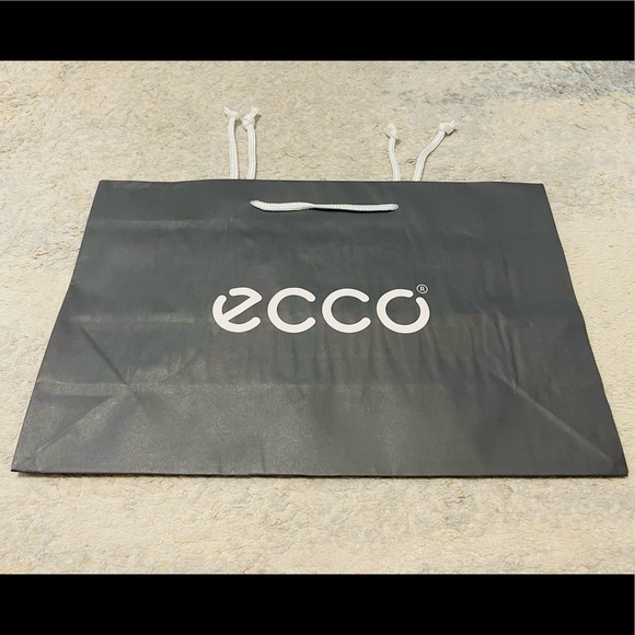 Ecco | Bags | Brand New Ecco Signature Medium Paper Shopping Bag In ...
